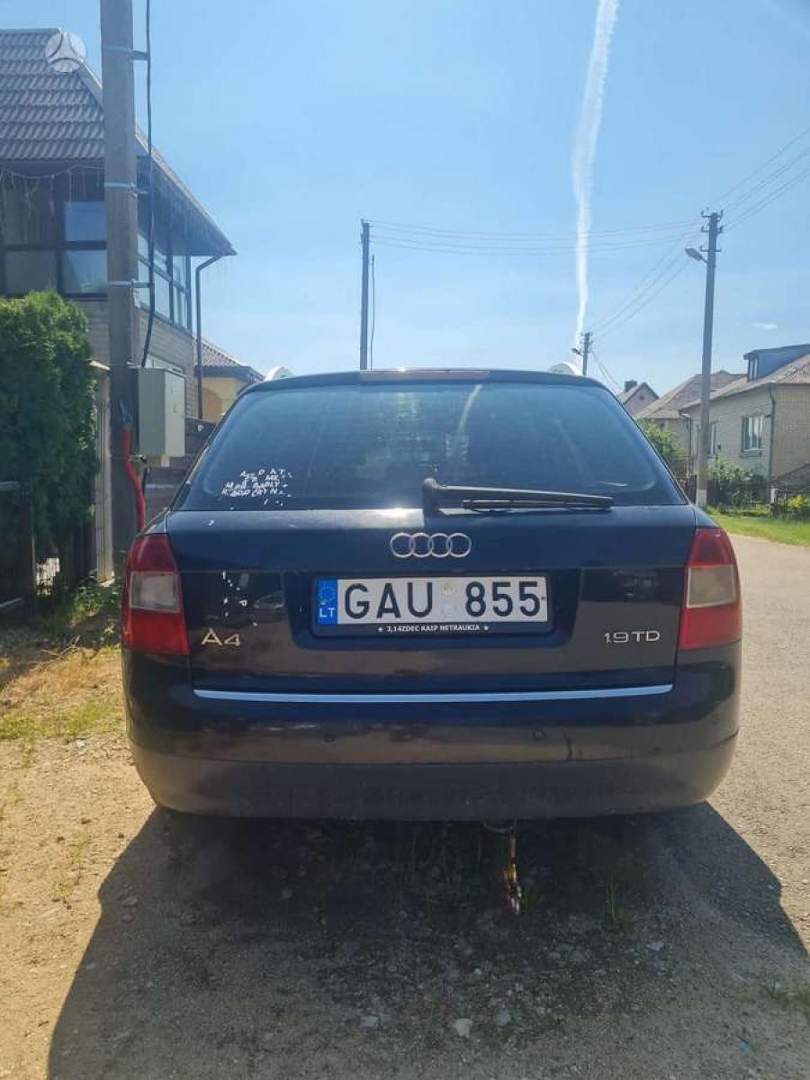 Melns Audi A4 2002 Radviliškis, ar dzinēja tilpumu 1.90 L un nobraukumu 328 tūkst. km par 800 €, foto 5 vietnē AUTOMOTO.COM.LV