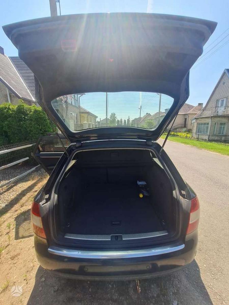 Melns Audi A4 2002 Radviliškis, ar dzinēja tilpumu 1.90 L un nobraukumu 328 tūkst. km par 800 €, foto 12 vietnē AUTOMOTO.COM.LV