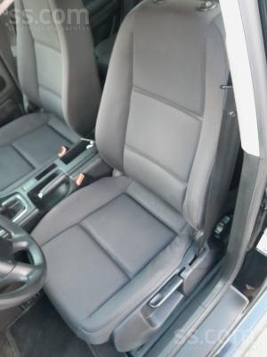 Black Audi A4 2002 in Cesis, with an engine capacity of 2.00 L and mileage of 236 thousand km for 1500 €, photo 18 on AUTOMOTO.COM.LV
