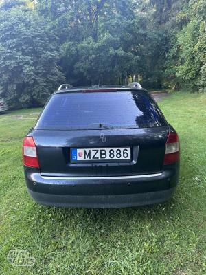 Black Audi A4 2002 in Vilnius, with an engine capacity of 1.90 L and mileage of 430 thousand km for 1200 €, photo 6 on AUTOMOTO.COM.LV