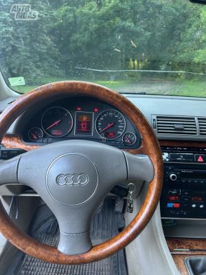 Black Audi A4 2002 in Vilnius, with an engine capacity of 1.90 L and mileage of 430 thousand km for 1200 €, photo 9 on AUTOMOTO.COM.LV
