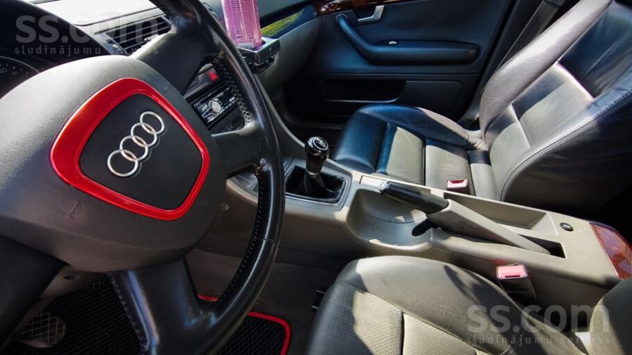 Melns Audi A4 2002 Ventspils, ar dzinēja tilpumu 1.90 L un nobraukumu 470 tūkst. km par 1200 €, foto 12 vietnē AUTOMOTO.COM.LV
