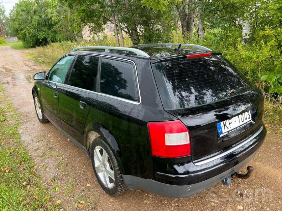 Melns Audi A4 2002 Cēsis, ar dzinēja tilpumu 2.50 L un nobraukumu 368 tūkst. km par 600 €, foto 3 vietnē AUTOMOTO.COM.LV