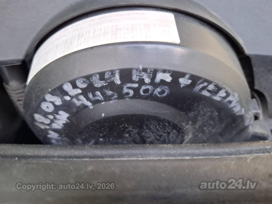 Black Audi A4 2002 in Tartu, with an engine capacity of 1.90 L and mileage of 487 thousand km for 1950 €, photo 11 on AUTOMOTO.COM.LV