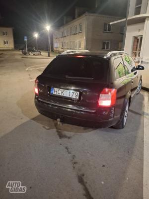 Melns Audi A4 2003 Telšiai, ar dzinēja tilpumu 1.90 L un nobraukumu 420 tūkst. km par 1000 €, foto 3 vietnē AUTOMOTO.COM.LV