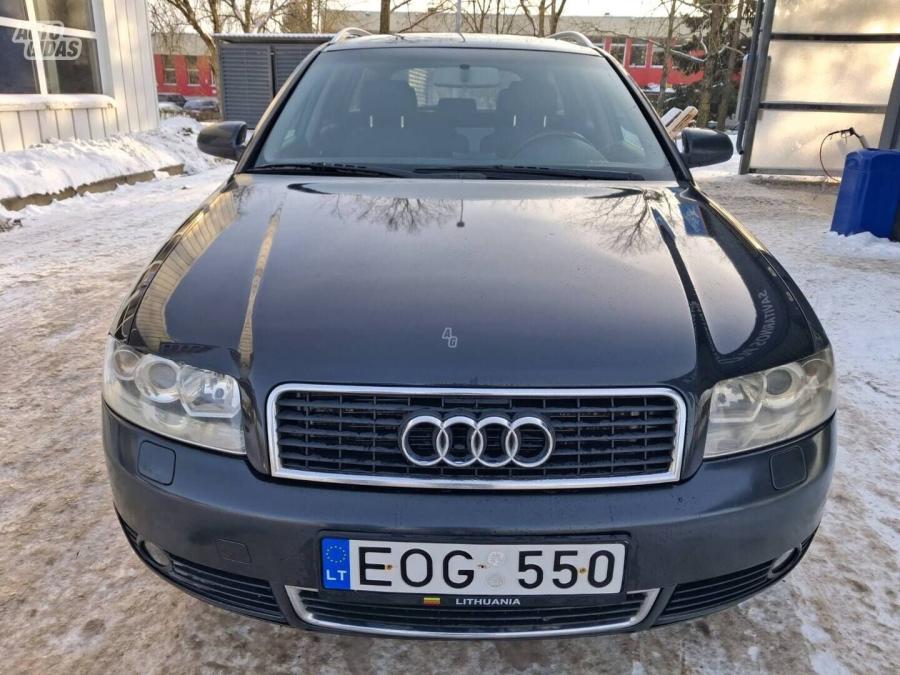 Melns Audi A4 2003 Viļņa, ar dzinēja tilpumu 2.50 L un nobraukumu 401 tūkst. km par 1450 €, foto 7 vietnē AUTOMOTO.COM.LV