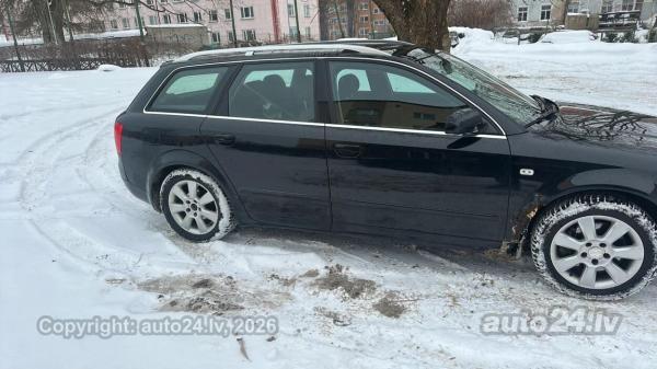 Black Audi A4 2003 in Tallinn, with an engine capacity of 2.50 L and mileage of 350 thousand km for 950 €, photo 4 on AUTOMOTO.COM.LV