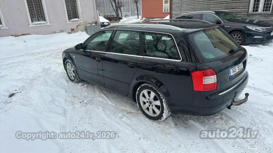 Melns Audi A4 2003 Tallina, ar dzinēja tilpumu 2.50 L un nobraukumu 350 tūkst. km par 950 €, foto 6 vietnē AUTOMOTO.COM.LV