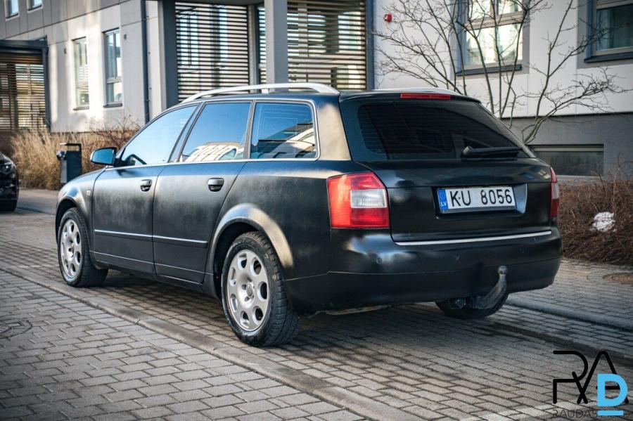 Black Audi A4 2003 in Riga, with an engine capacity of 1.90 L and mileage of 370 thousand km for 1590 €, photo 3 on AUTOMOTO.COM.LV