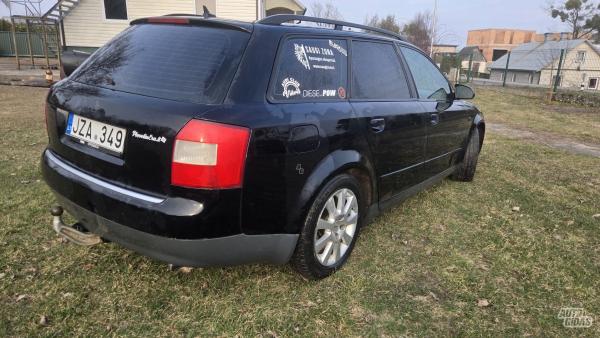Black Audi A4 2003 in Prienai, with an engine capacity of 2.50 L and mileage of 421 thousand km for 850 €, photo 1 on AUTOMOTO.COM.LV
