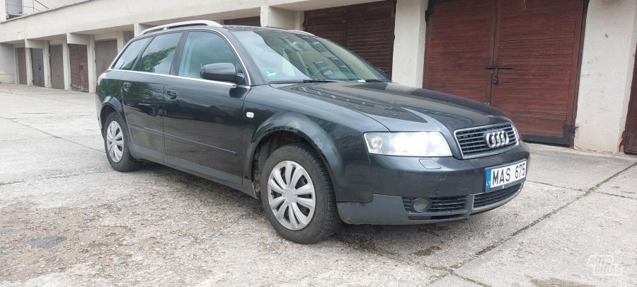 Black Audi A4 2003 in Vilnius, with an engine capacity of 1.90 L and mileage of 350 thousand km for 590 €, photo 4 on AUTOMOTO.COM.LV