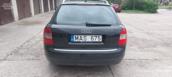 Melns Audi A4 2003 Viļņa, ar dzinēja tilpumu 1.90 L un nobraukumu 350 tūkst. km par 590 €, foto 5 vietnē AUTOMOTO.COM.LV