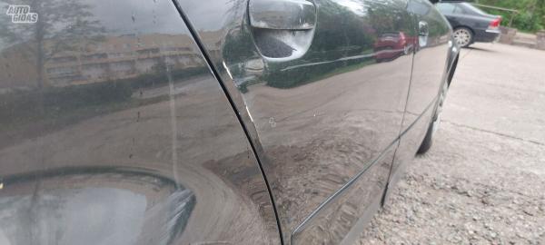 Melns Audi A4 2003 Viļņa, ar dzinēja tilpumu 1.90 L un nobraukumu 350 tūkst. km par 590 €, foto 9 vietnē AUTOMOTO.COM.LV