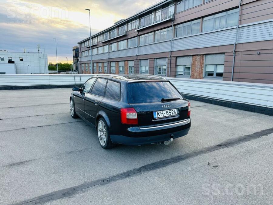 Черный Ауди А4 2003 в Рига, объемом двигателя 2.50 л и пробегом 262 тыс. км за 1520 €, фото 6 на AUTOMOTO.COM.LV