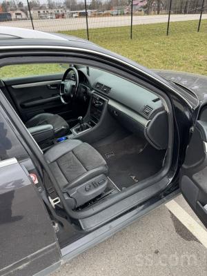 Melns Audi A4 2003 Valmiera, ar dzinēja tilpumu 1.80 L un nobraukumu 290 tūkst. km par 1450 €, foto 4 vietnē AUTOMOTO.COM.LV