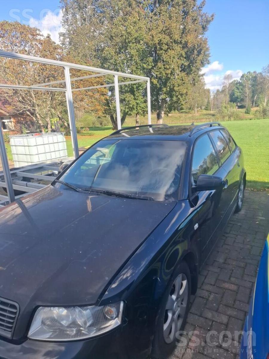 Black Audi A4 2003 in Riga, with an engine capacity of 1.80 L and mileage of 300 thousand km for 1000 €, photo 9 on AUTOMOTO.COM.LV