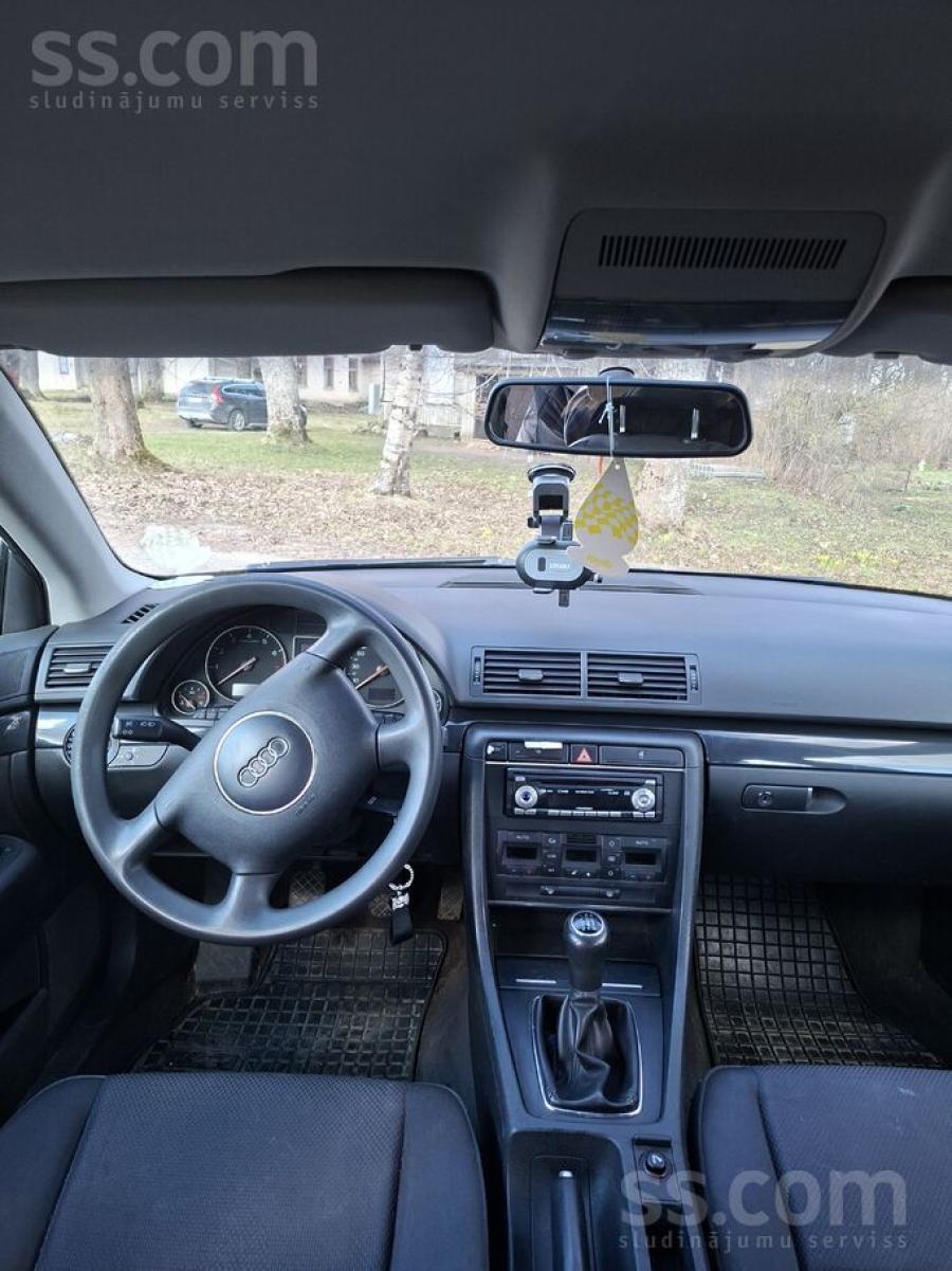 Black Audi A4 2003 in Madona, with an engine capacity of 1.60 L and mileage of 302 thousand km for 1700 €, photo 6 on AUTOMOTO.COM.LV