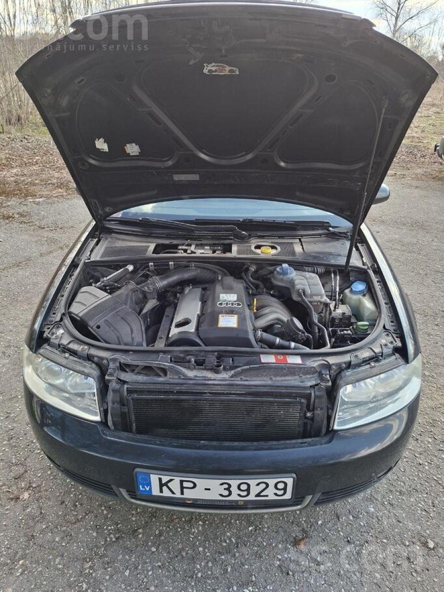 Black Audi A4 2003 in Madona, with an engine capacity of 1.60 L and mileage of 302 thousand km for 1700 €, photo 10 on AUTOMOTO.COM.LV