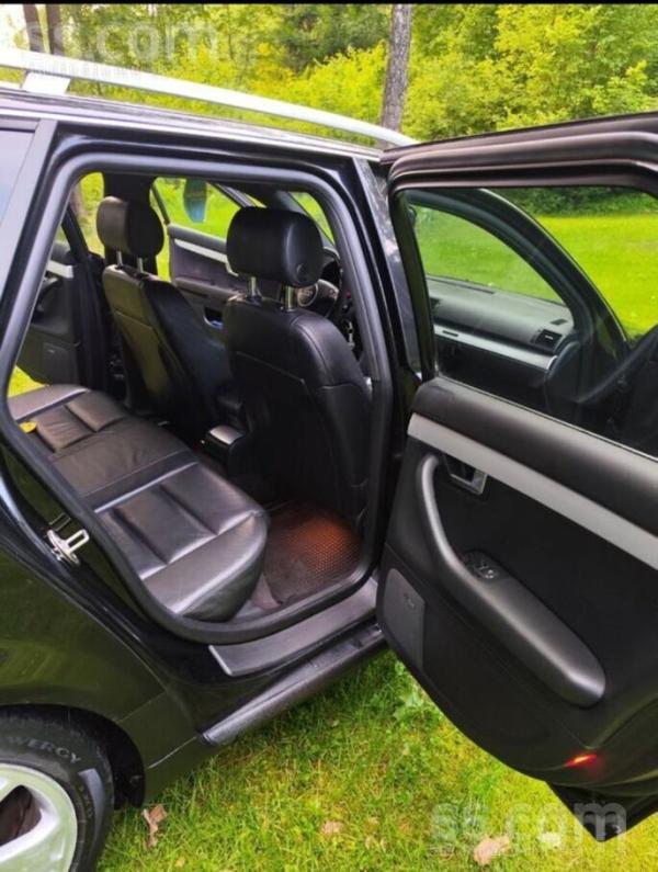 Black Audi A4 2003 in Valmiera, with an engine capacity of 2.50 L and mileage of 0 thousand km for 2900 €, photo 6 on AUTOMOTO.COM.LV