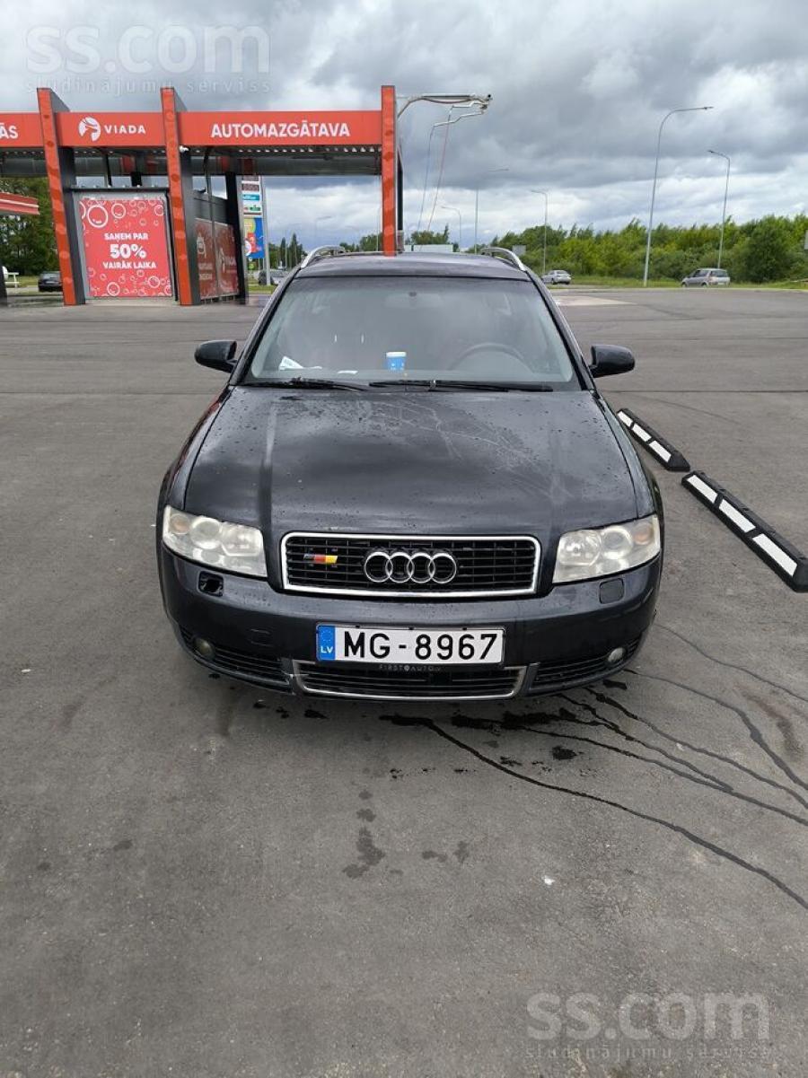 Melns Audi A4 2003 Daugavpils, ar dzinēja tilpumu 1.90 L un nobraukumu 444 tūkst. km par 1100 €, foto 1 vietnē AUTOMOTO.COM.LV
