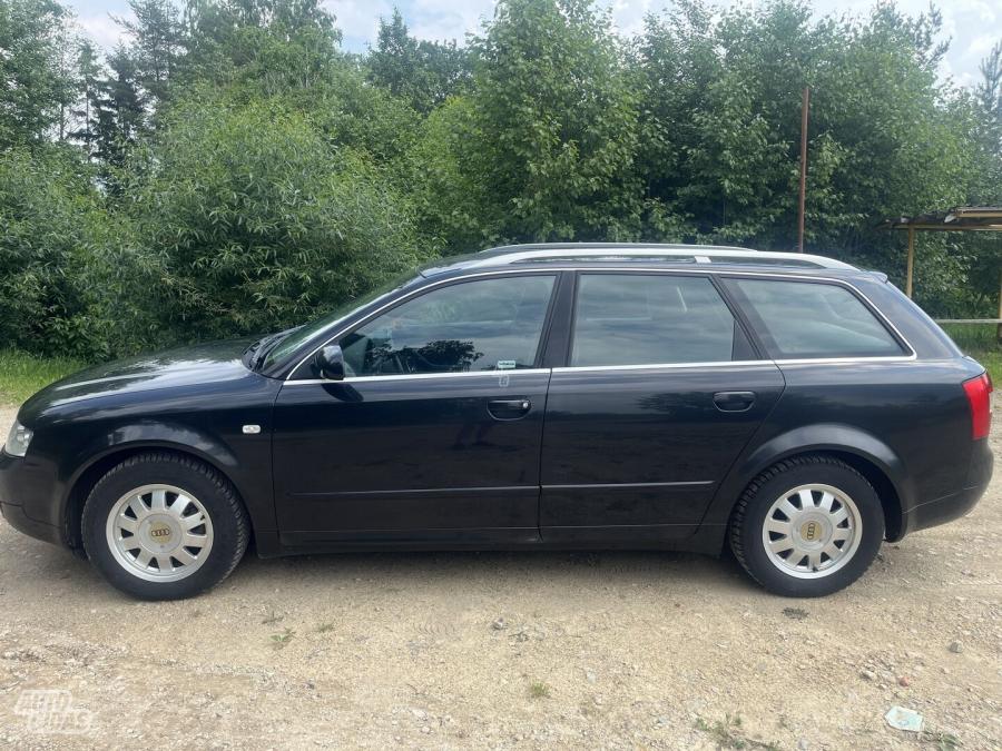 Melns Audi A4 2003 Panevēža, ar dzinēja tilpumu 1.90 L un nobraukumu 271 tūkst. km par 1100 €, foto 4 vietnē AUTOMOTO.COM.LV
