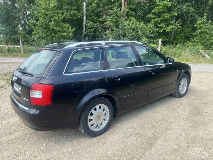 Melns Audi A4 2003 Panevēža, ar dzinēja tilpumu 1.90 L un nobraukumu 271 tūkst. km par 1100 €, foto 7 vietnē AUTOMOTO.COM.LV