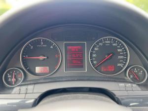 Black Audi A4 2003 in Radviliskis, with an engine capacity of 1.90 L and mileage of 271 thousand km for 1950 €, photo 17 on AUTOMOTO.COM.LV