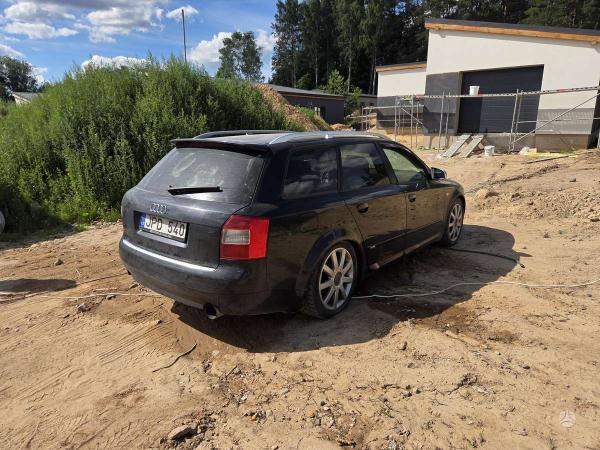 Melns Audi A4 2003 Viļņa, ar dzinēja tilpumu 2.50 L un nobraukumu 465 tūkst. km par 1200 €, foto 5 vietnē AUTOMOTO.COM.LV