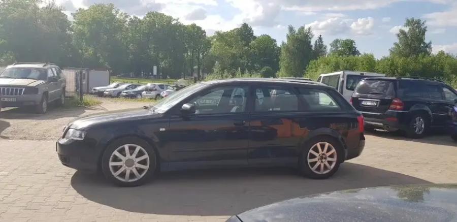 Black Audi A4 2003 in Valmiera, with an engine capacity of 2.50 L and mileage of 381 thousand km for 1500 €, photo 7 on AUTOMOTO.COM.LV