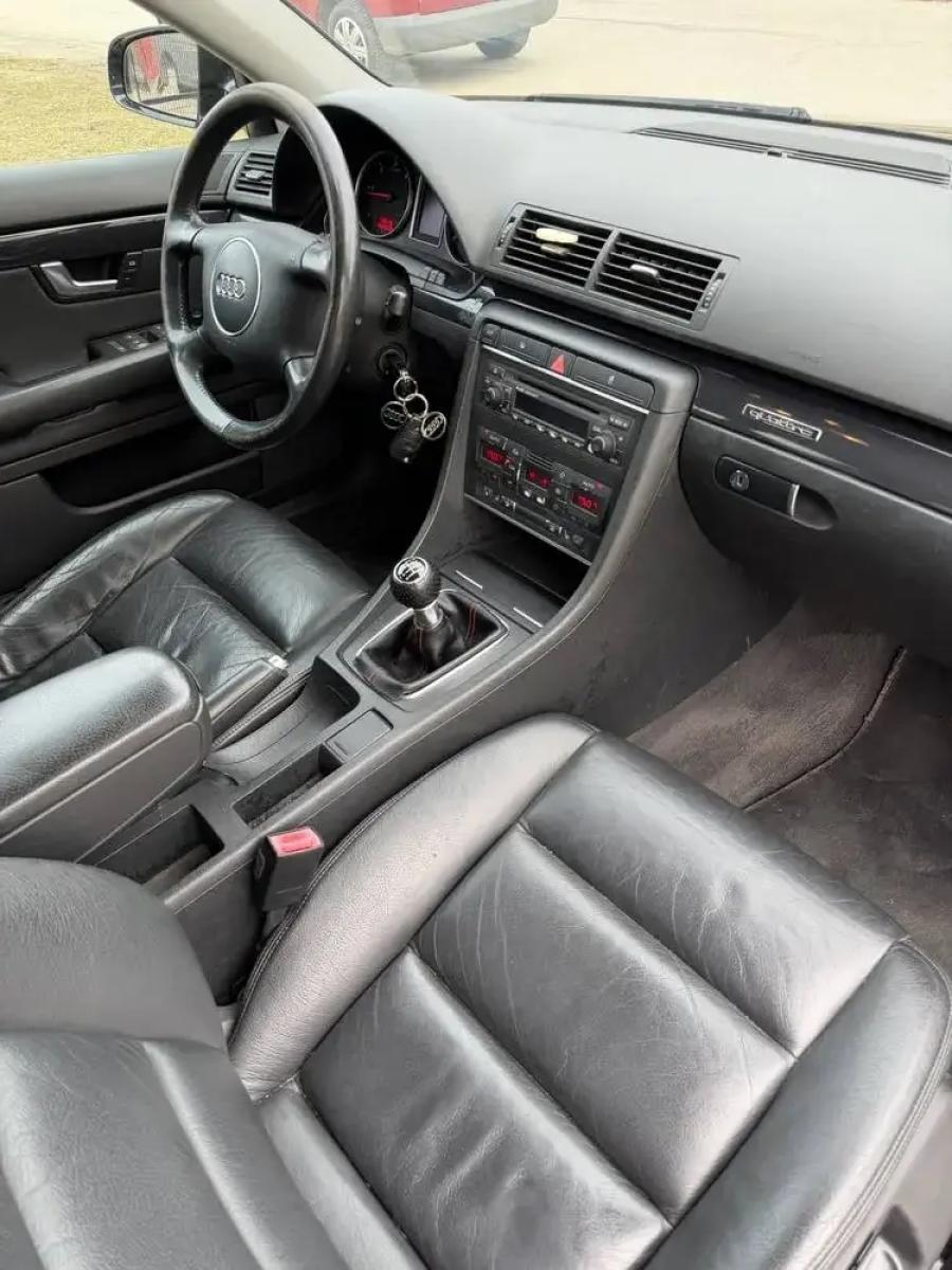Black Audi A4 2003 in Ventspils, with an engine capacity of 2.50 L and mileage of 308 thousand km for 1990 €, photo 11 on AUTOMOTO.COM.LV