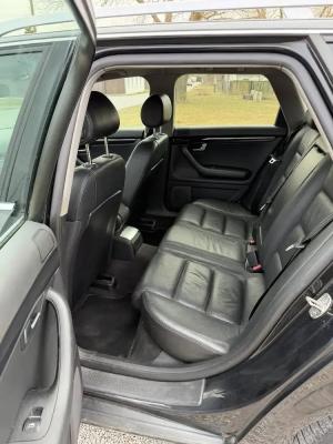 Black Audi A4 2003 in Ventspils, with an engine capacity of 2.50 L and mileage of 308 thousand km for 1990 €, photo 12 on AUTOMOTO.COM.LV