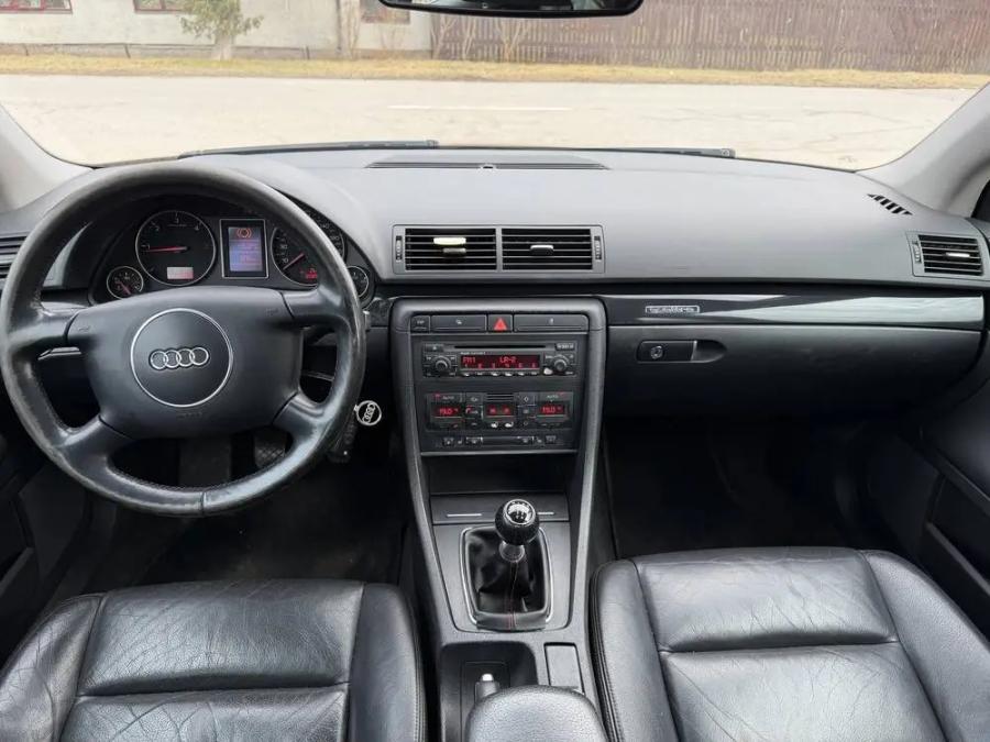 Black Audi A4 2003 in Ventspils, with an engine capacity of 2.50 L and mileage of 308 thousand km for 1990 €, photo 14 on AUTOMOTO.COM.LV