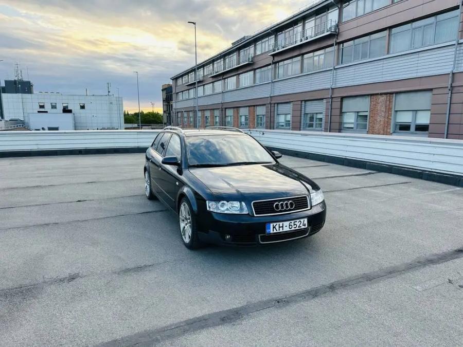 Black Audi A4 2003 in Riga, with an engine capacity of 2.50 L and mileage of 262 thousand km for 1520 €, photo 1 on AUTOMOTO.COM.LV