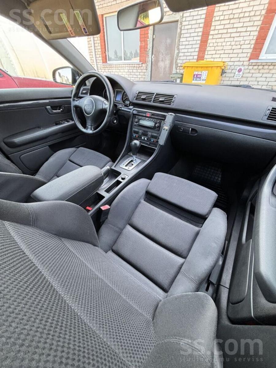 Black Audi A4 2003 in Saldus, with an engine capacity of 2.50 L and mileage of 374 thousand km for 1550 €, photo 8 on AUTOMOTO.COM.LV