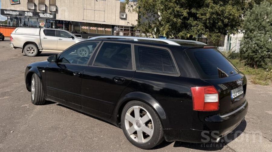 Black Audi A4 2003 in Riga, with an engine capacity of 1.80 L and mileage of 360 thousand km for 2950 €, photo 6 on AUTOMOTO.COM.LV