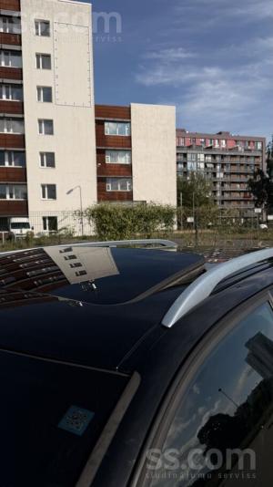 Black Audi A4 2003 in Riga, with an engine capacity of 1.80 L and mileage of 360 thousand km for 2950 €, photo 9 on AUTOMOTO.COM.LV