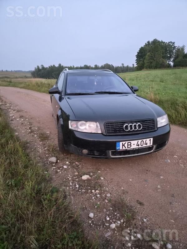 Melns Audi A4 2003 Madona, ar dzinēja tilpumu 1.90 L un nobraukumu 380 tūkst. km par 930 €, foto 2 vietnē AUTOMOTO.COM.LV