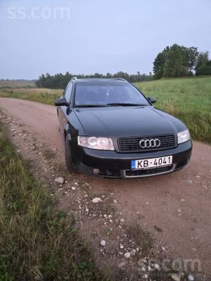 Melns Audi A4 2003 Madona, ar dzinēja tilpumu 1.90 L un nobraukumu 380 tūkst. km par 930 €, foto 3 vietnē AUTOMOTO.COM.LV