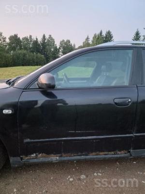 Melns Audi A4 2003 Madona, ar dzinēja tilpumu 1.90 L un nobraukumu 380 tūkst. km par 930 €, foto 4 vietnē AUTOMOTO.COM.LV