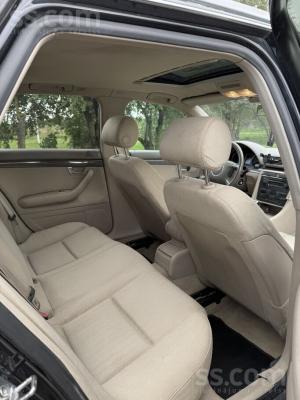 Melns Audi A4 2003 Bauska, ar dzinēja tilpumu 2.50 L un nobraukumu 395 tūkst. km par 1650 €, foto 14 vietnē AUTOMOTO.COM.LV