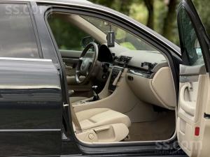 Melns Audi A4 2003 Bauska, ar dzinēja tilpumu 2.50 L un nobraukumu 395 tūkst. km par 1650 €, foto 15 vietnē AUTOMOTO.COM.LV