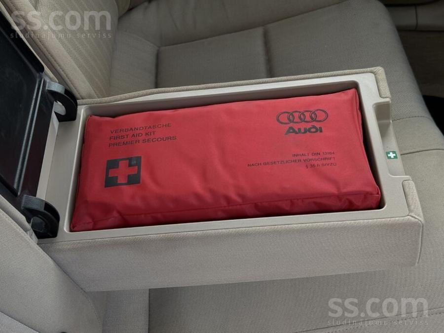 Melns Audi A4 2003 Bauska, ar dzinēja tilpumu 2.50 L un nobraukumu 395 tūkst. km par 1650 €, foto 19 vietnē AUTOMOTO.COM.LV
