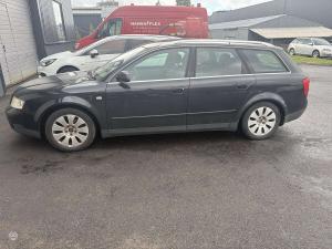 Melns Audi A4 2003 Viļņa, ar dzinēja tilpumu 1.90 L un nobraukumu 472 tūkst. km par 1300 €, foto 3 vietnē AUTOMOTO.COM.LV