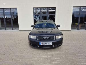 Melns Audi A4 2003 Marijampole, ar dzinēja tilpumu 2.50 L un nobraukumu 330 tūkst. km par 1200 €, foto 3 vietnē AUTOMOTO.COM.LV