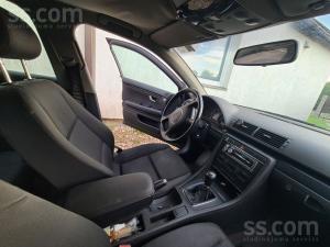 Melns Audi A4 2003 Jelgava, ar dzinēja tilpumu 1.90 L un nobraukumu 329 tūkst. km par 1650 €, foto 8 vietnē AUTOMOTO.COM.LV