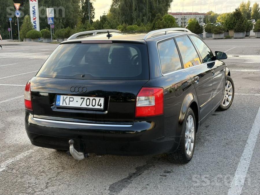 Black Audi A4 2003 in Riga, with an engine capacity of 1.90 L and mileage of 376 thousand km for 1800 €, photo 4 on AUTOMOTO.COM.LV