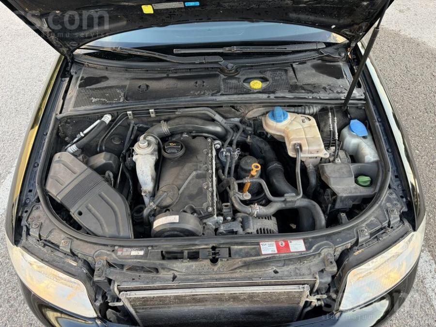 Black Audi A4 2003 in Riga, with an engine capacity of 1.90 L and mileage of 376 thousand km for 1800 €, photo 13 on AUTOMOTO.COM.LV