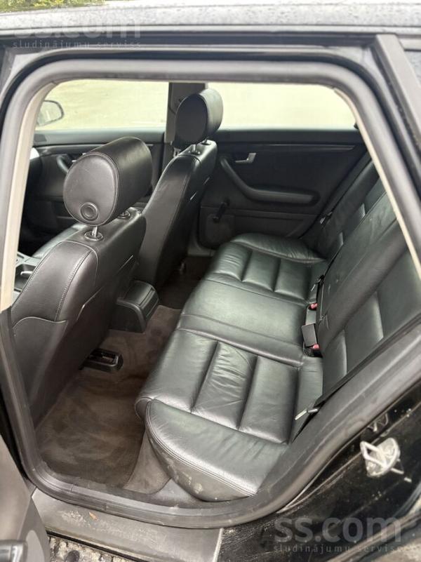 Black Audi A4 2003 in Saldus, with an engine capacity of 1.90 L and mileage of 386 thousand km for 1250 €, photo 7 on AUTOMOTO.COM.LV