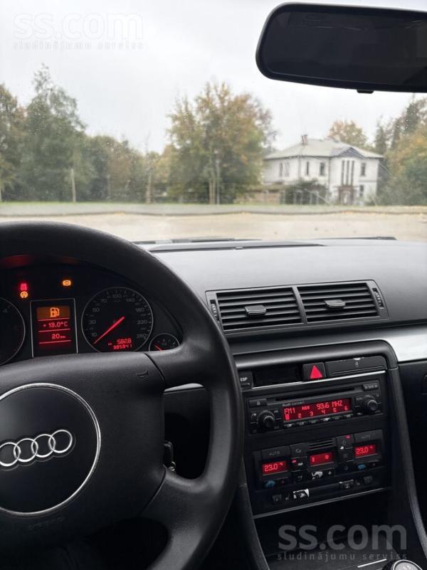 Black Audi A4 2003 in Saldus, with an engine capacity of 1.90 L and mileage of 386 thousand km for 1250 €, photo 10 on AUTOMOTO.COM.LV