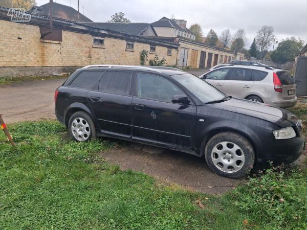 Melns Audi A4 2003 Viļņa, ar dzinēja tilpumu 1.90 L un nobraukumu 382 tūkst. km par 400 €, foto 1 vietnē AUTOMOTO.COM.LV